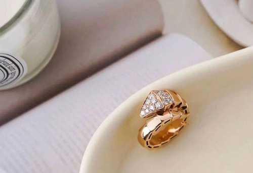 Золотое кольцо Bvlgari 10.5 гр 0.36 ct