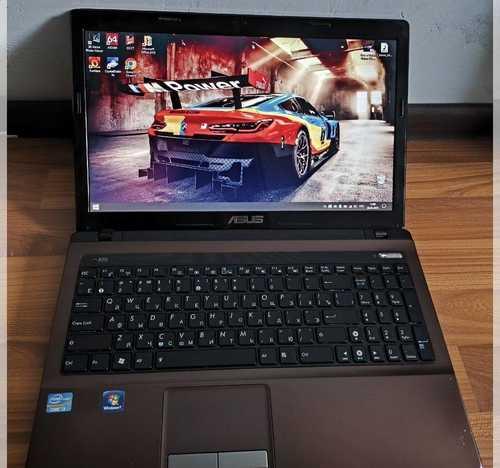 Asus i3 2310m/4гб озу/500жд/Nvidia geforce 520mx