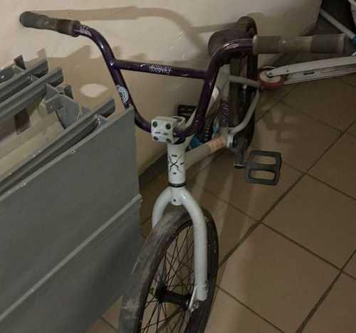 BMX Mongoose