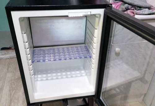 Холодильник минибар