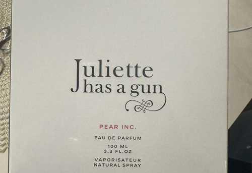 Juliette has a gun