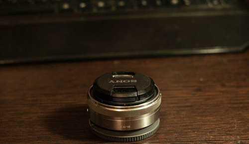 Sony E 16mm f/2.8