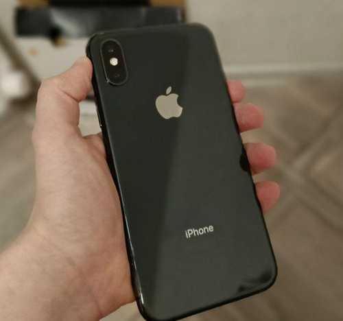 iPhone Xs, 64 ГБ