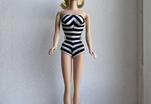 Black & white blaring suit barbie doll