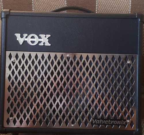 Комбоусилитель гитарный VOX Valvetronix VT-15