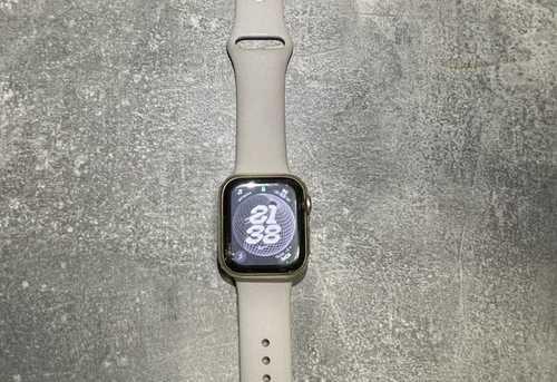 Часы apple watch se 40 mm 2021
