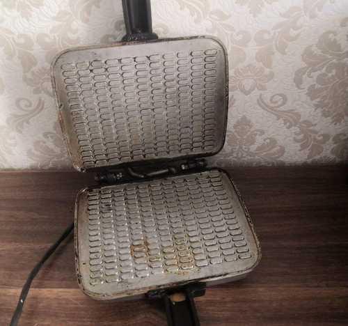 Электровафельница СССР