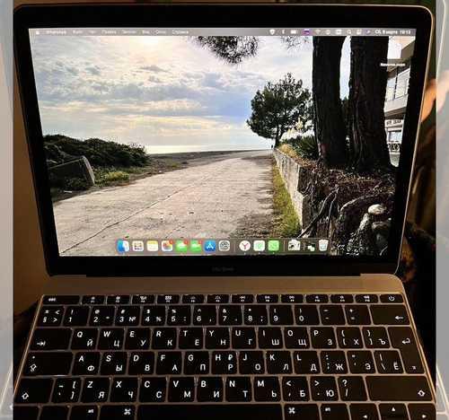 Apple macbook retina 12