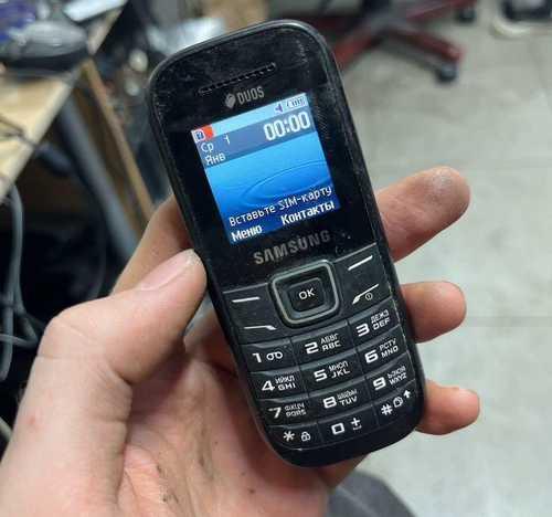 Samsung GT-E1202