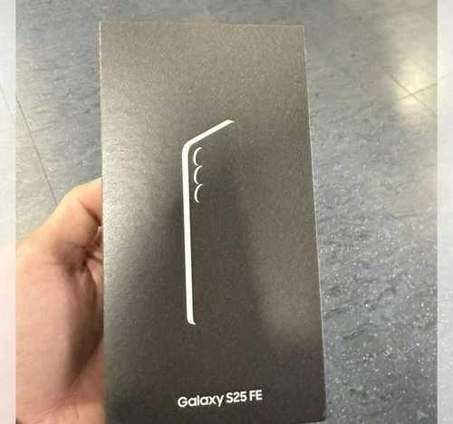 Samsung Galaxy S25 FE, 8/256 ГБ