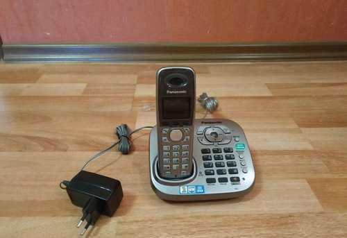 Телефон Panasonic KX-TG8041RU