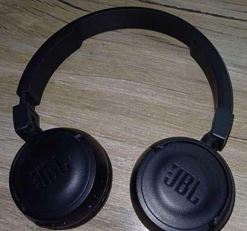 Беспроводные наушники JBL T460BT