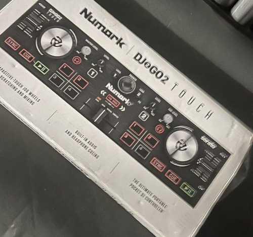 Numark dj2go2 touch