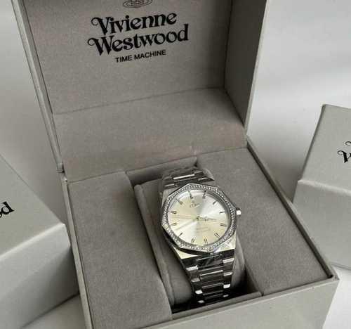 Часы Vivienne Westwood (новые)