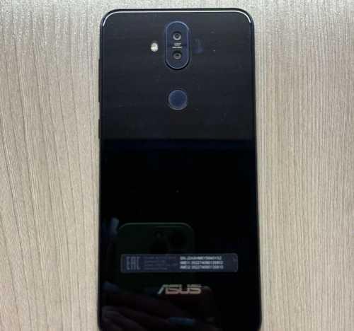 ASUS ZenFone 5 Lite ZC600KL, 4/64 ГБ