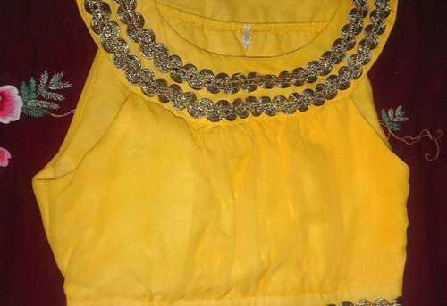 Жёлтое платье в пол в греческом стиле