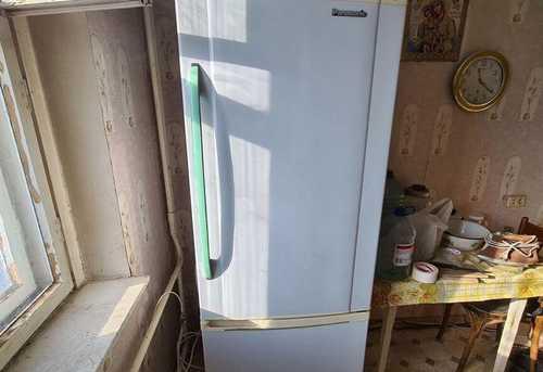 Холодильник Panasonic NR-B591BR бу