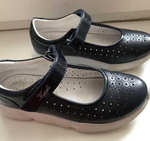 Туфли для девочки 31 размер kapika (капика)