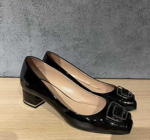 Туфли женские fabiani 40
