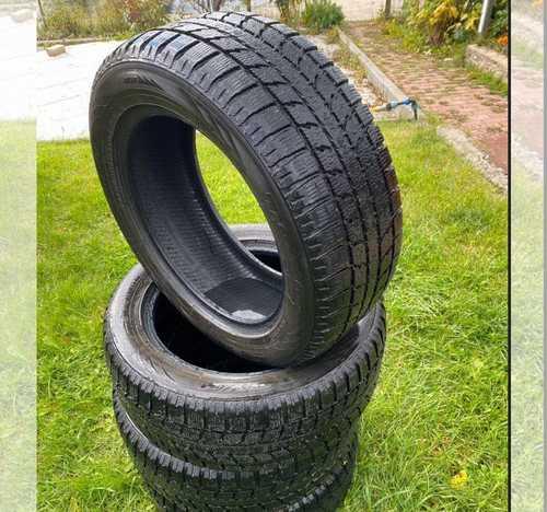 Toyo Observe GSi-5 215/55 R16 93Q