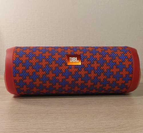 Колонка jbl flip 4