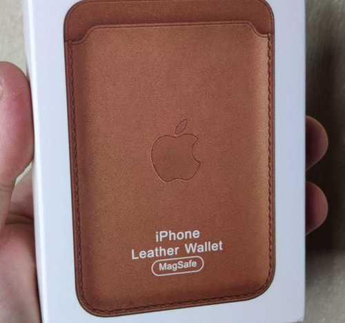 iPhone Leather Wallet MagSafe