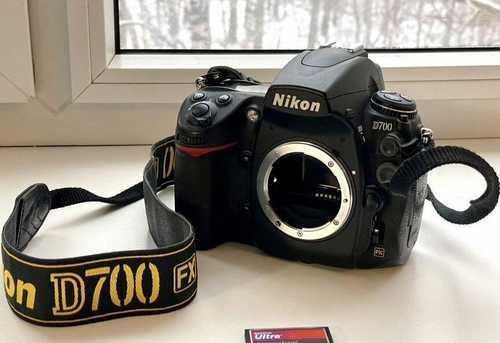 Зеркальный фотоаппарат nikon D700