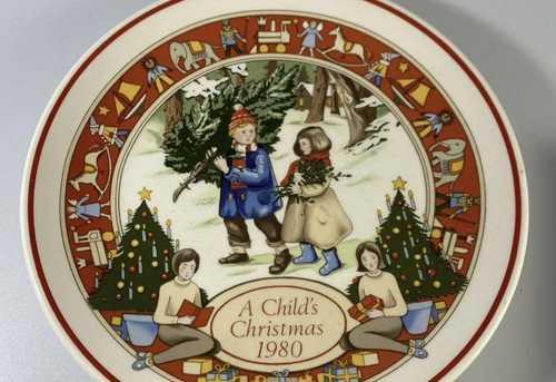 Тарелка Wedgwood A Childs Christmas