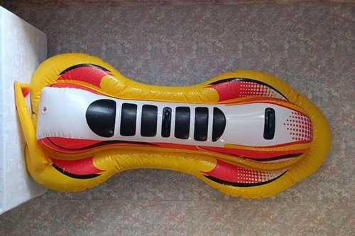 Игрушка надувная для плавания Скутер с ручками