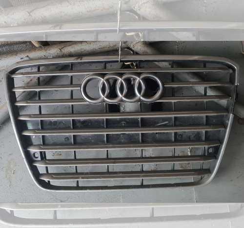 Решетка audi A8 d4