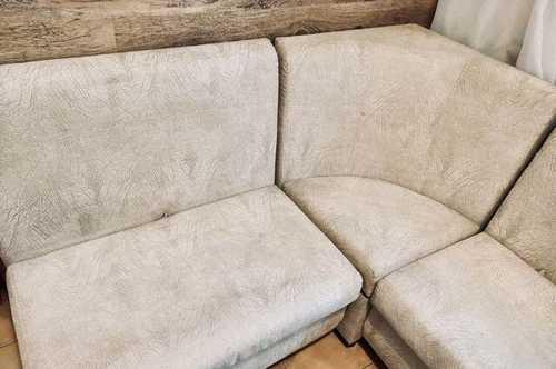Кузонный уголок диван со встроенными ящиками