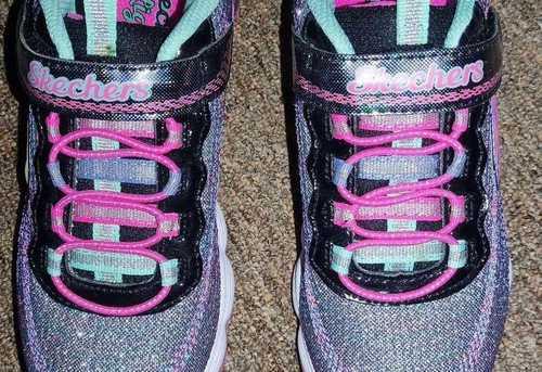 Кроссовки для девочки Skechers