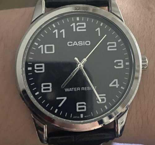 Наручные часы casio