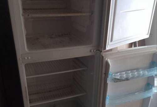 Холодильник бу Бирюса. Доставка