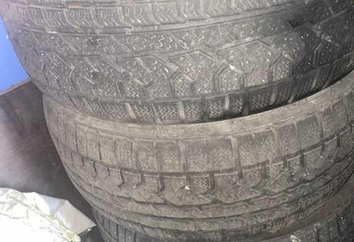 Kumho 722 235/55 R17