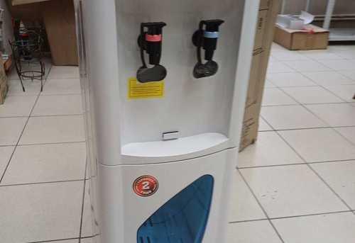Продам куллер aqua work 0.7 LKR