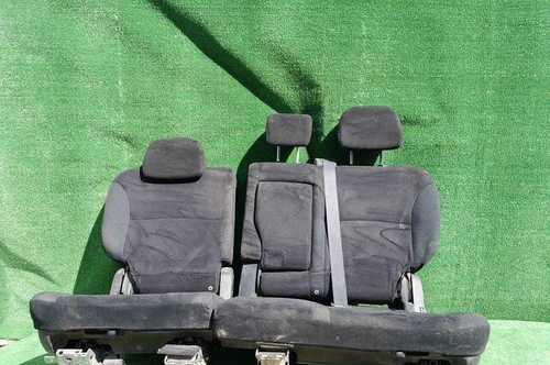 Комплект задних сидений volkswagen golf 4