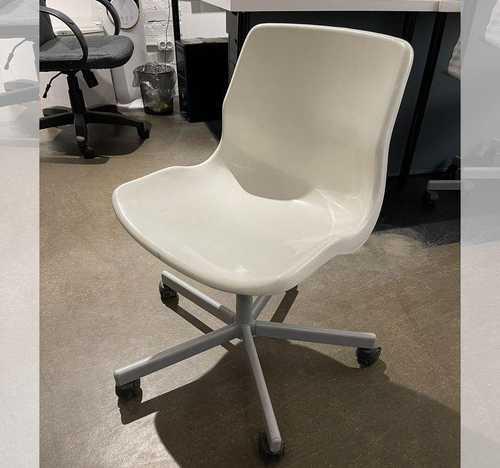 Компьютерное кресло IKEA snille Икеа