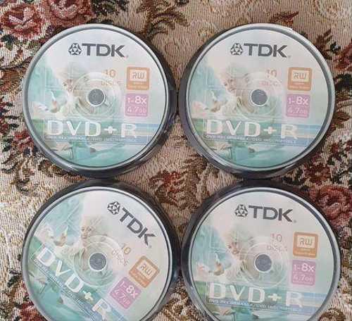 Болванка TDK DVD+R 10 шт. в упаковке