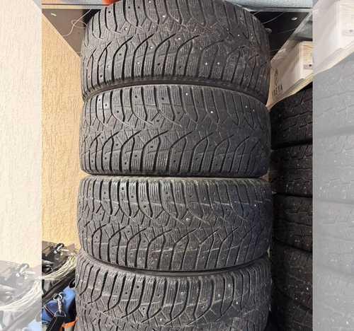 Bridgestone Blizzak Spike-02 245/40 R19 98T