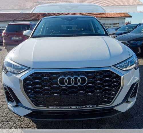 В разборе Audi Q3 Sportback