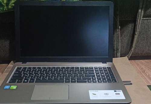 Ноутбук Asus Vivobook D540m