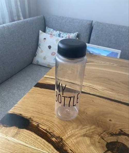 Пластиковпя бутылка для воды бесплатно