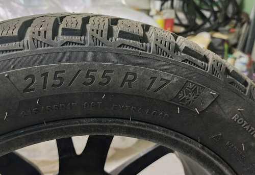 Michelin X-Ice North 4 215/55 R17