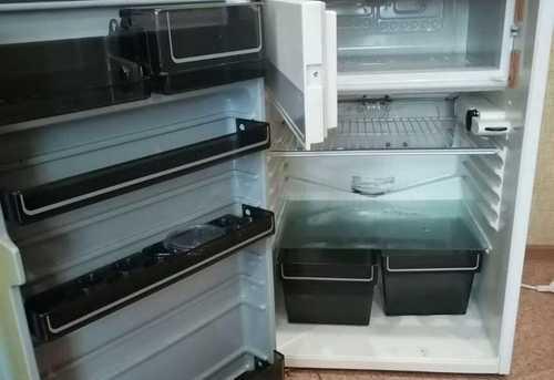 Холодильник бу маленький самовывоз