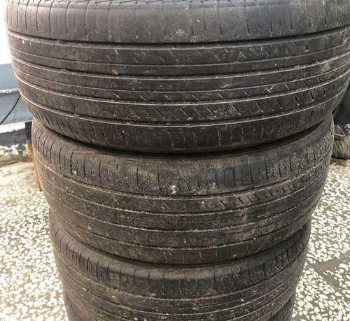 Yokohama Advan dB V552 205/55 R16