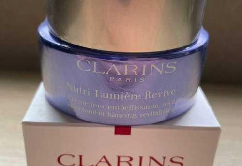 Clarins nutri-lumiere revive