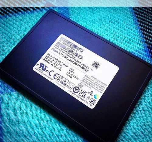 SSD Samsung 3.84 Tb, SATA. Новый