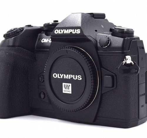 Фотокамера Olympus OM-D E-M1 Mark II Body