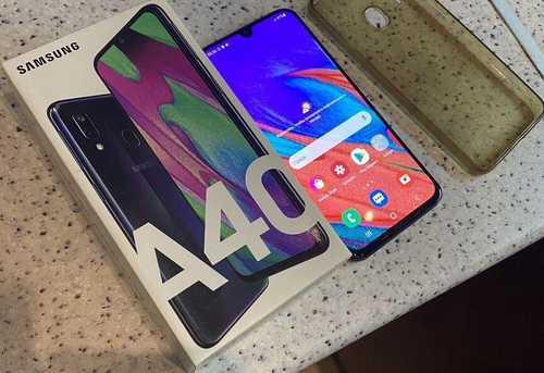 Samsung Galaxy A40, 4/64 ГБ